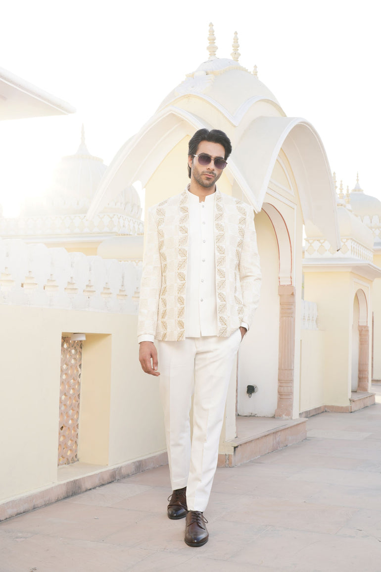 Buy Designer Bandhgala & Jodhpuri Suit for men